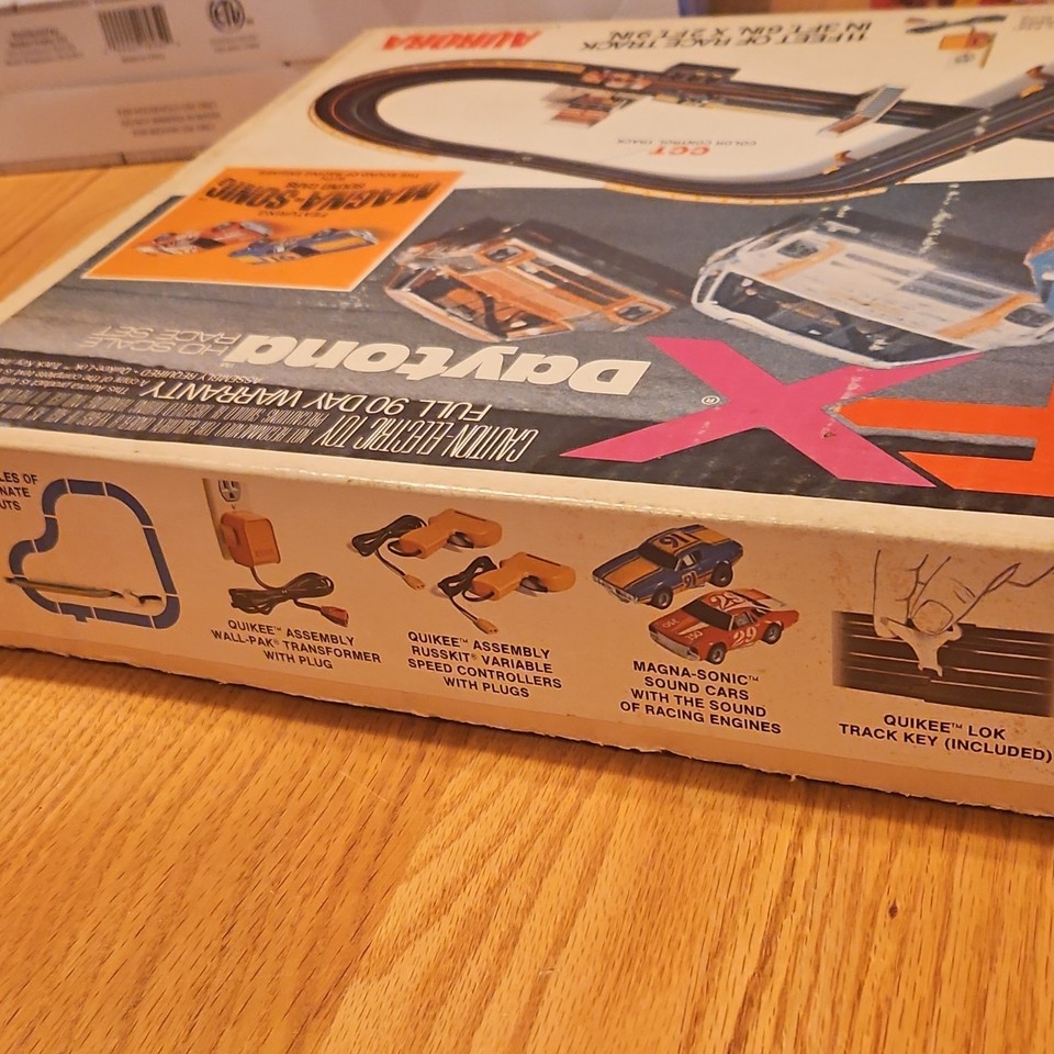 Aurora AFX Daytona HO Scale Race Set Magna-Sonic Vintage Plastic Ages 8 ...