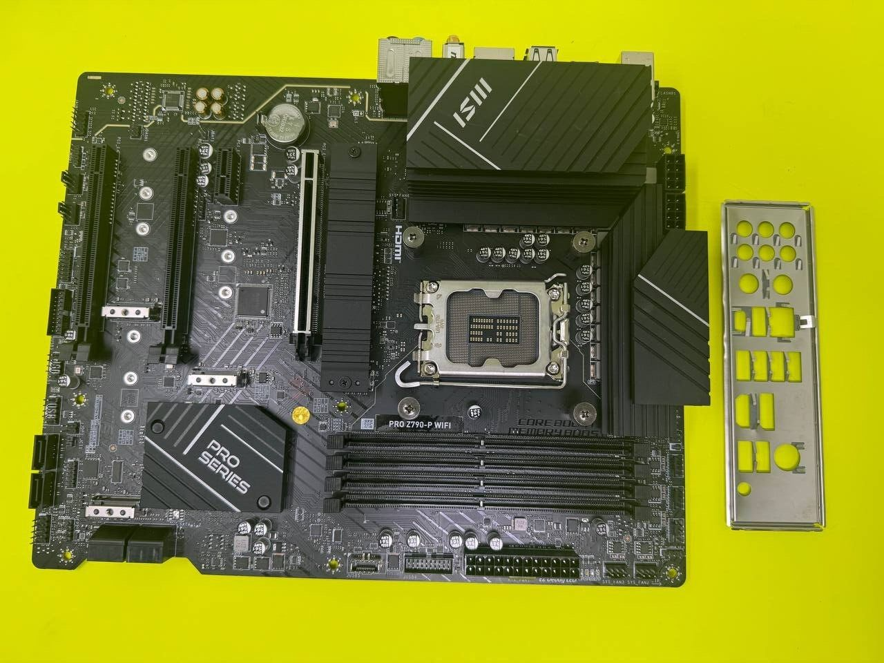 MSI PRO Z790-P WiFi Pro Series LGA 1700 ATX Intel Motherboard MS-7E06 ...