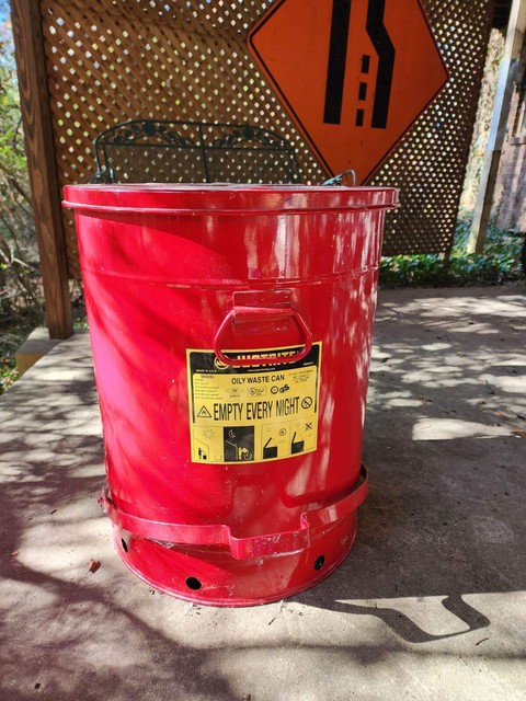 21 Gallon JUSTRITE OILY WASTE CAN Foot Operated / RM08321 OILY RAG CAN ...