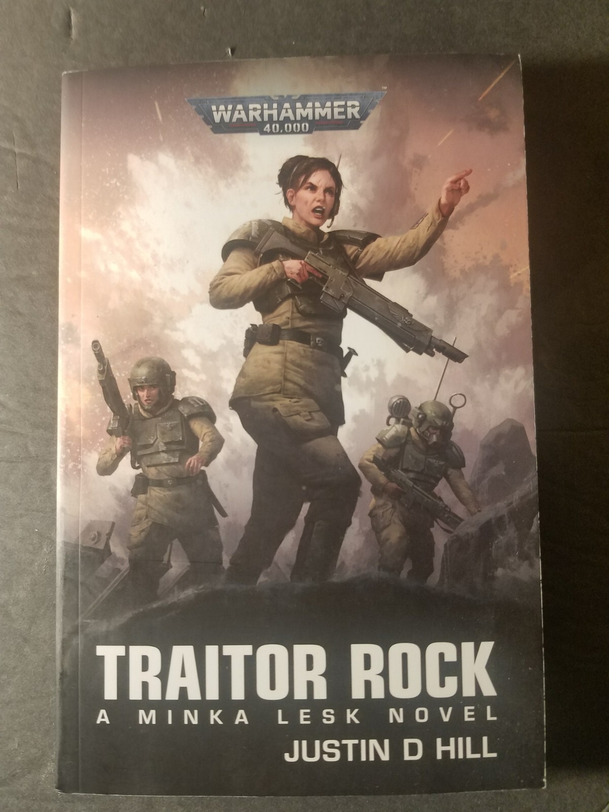 TRAITOR ROCK - 1ST EDITION WARHAMMER 40K MINKA LESK BLACK LIBRARY ...