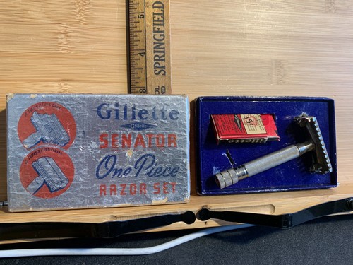Gillette Senator One Piece Razor Set Open Comb Vintage used with wear ...