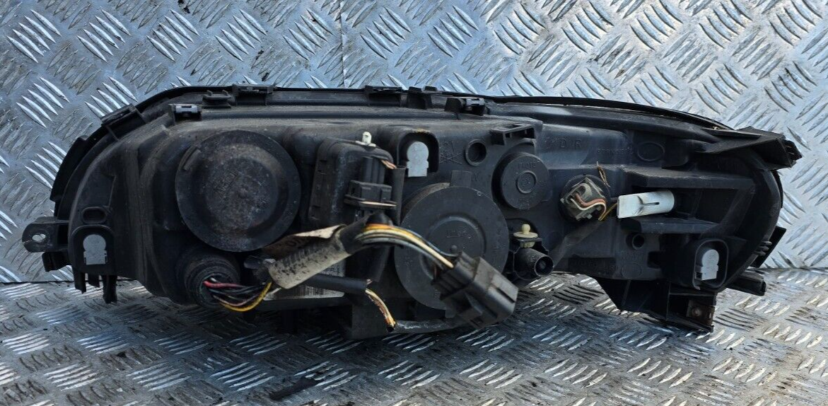 Volvo S60 2007 Right Front Headlight Headlamp 30698830 Lgi6936 for sale ...