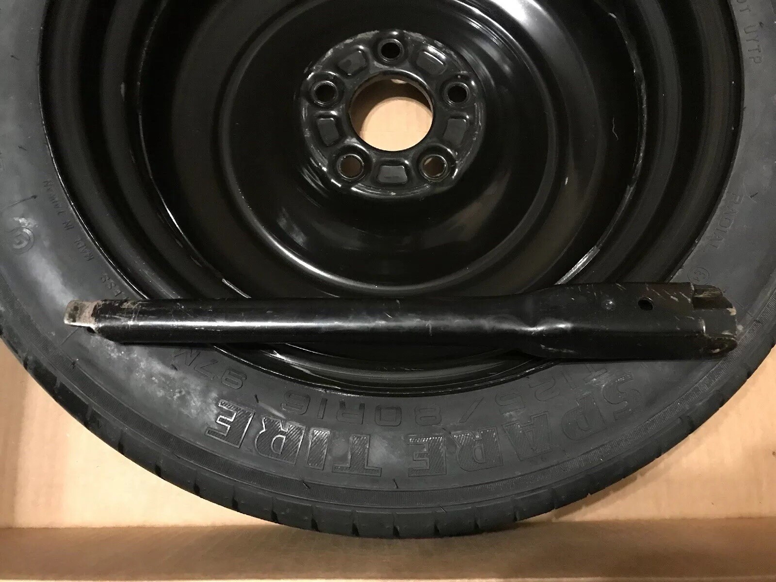 Neumático de repuesto con llanta de acero para rueda Ford Focus Fusion ...