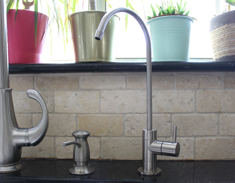 Lead-Free Drinking Water Faucet Non-Air-Gap Reverse Osmosis Units ...
