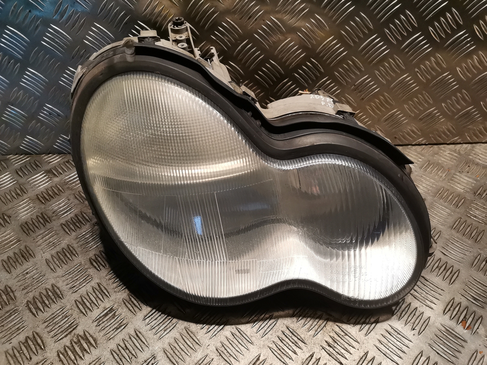 MERCEDES-BENZ C W203 Front Right Headlight 2038200261 LHD | eBay