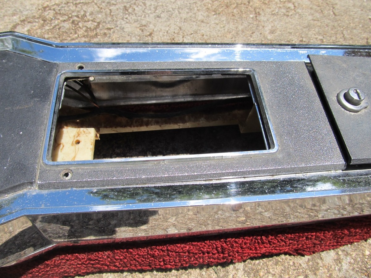 Consola Central Del Impala Ss 1965