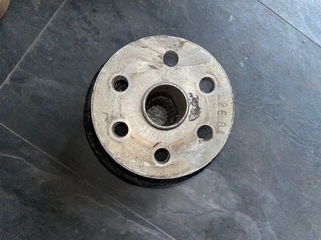 OMC Mercruiser Volvo Boat Engine Coupler Engine Coupler for Volvo Penta ...