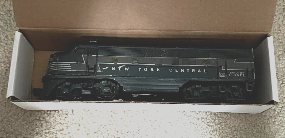 Lionel #2354 O Scale NYC F-3 Diesel AA Units Powered & Dummy ...