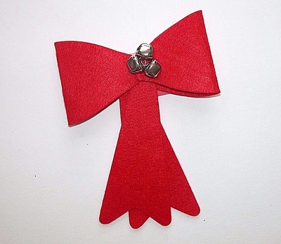 NEW NWT Christmas Gift Wreath Red Felt Bow Jingle Bells | eBay
