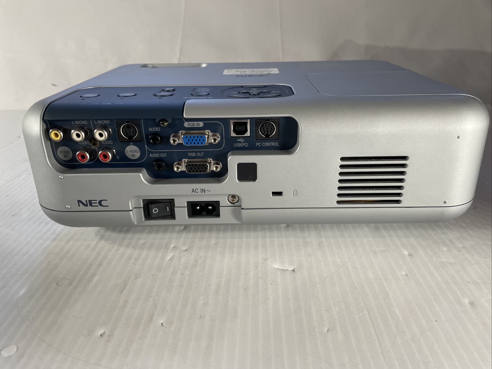 NEC+VT660+Tri-LCD+Projector for sale online | eBay