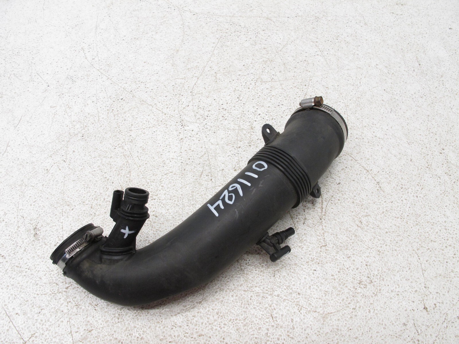 10-16 MINI COOPER S COUNTRYMAN R60 1.6 TURBO AIR PIPE INTAKE DUCT HOSE ...
