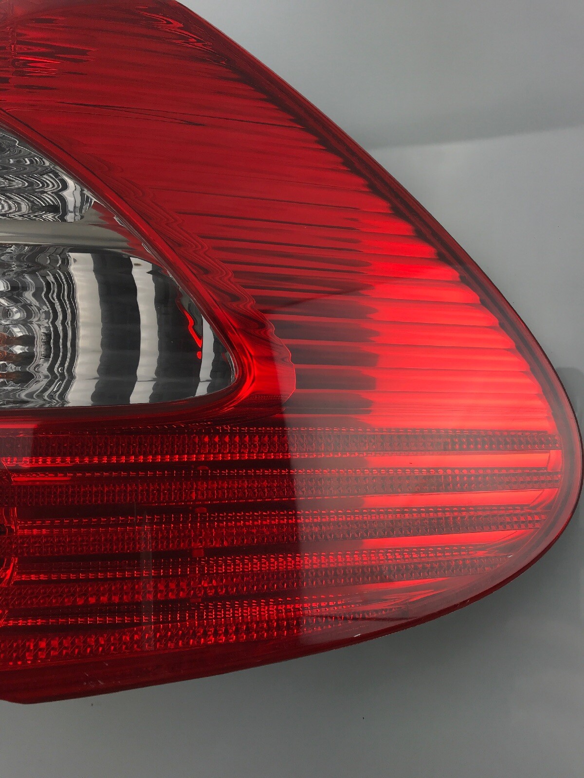 2007-2009 Mercedes-Ben E-Class W211 Tail Light RH Passenger OEM Used ...
