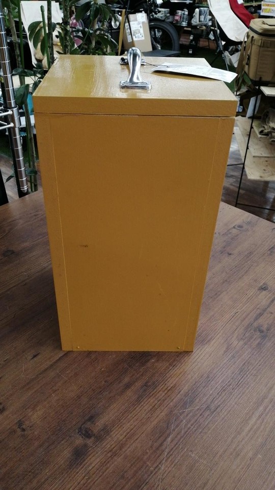 COLEMAN Model number: yellow 200A Wooden Case | eBay