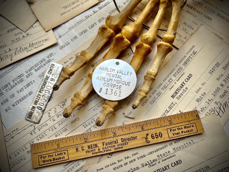 Insane Asylum Corpse Tags Morgue Coins Toe Tags Oddity Curiosity ...