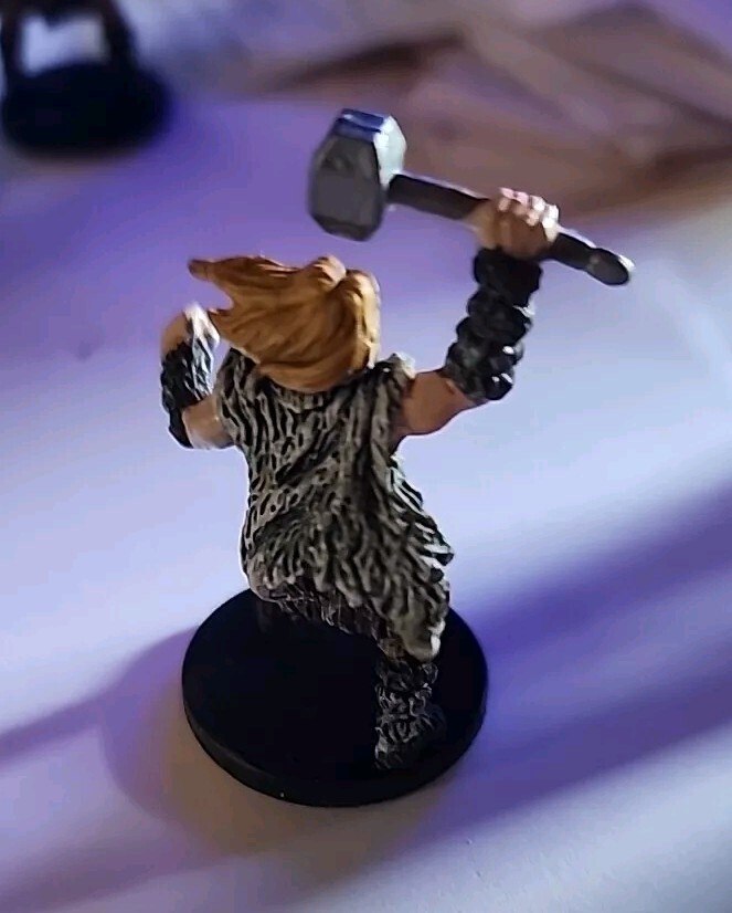 WoTC Dungeons & Dragons Miniatures Wulfgar - The Legend of Drizzt w ...
