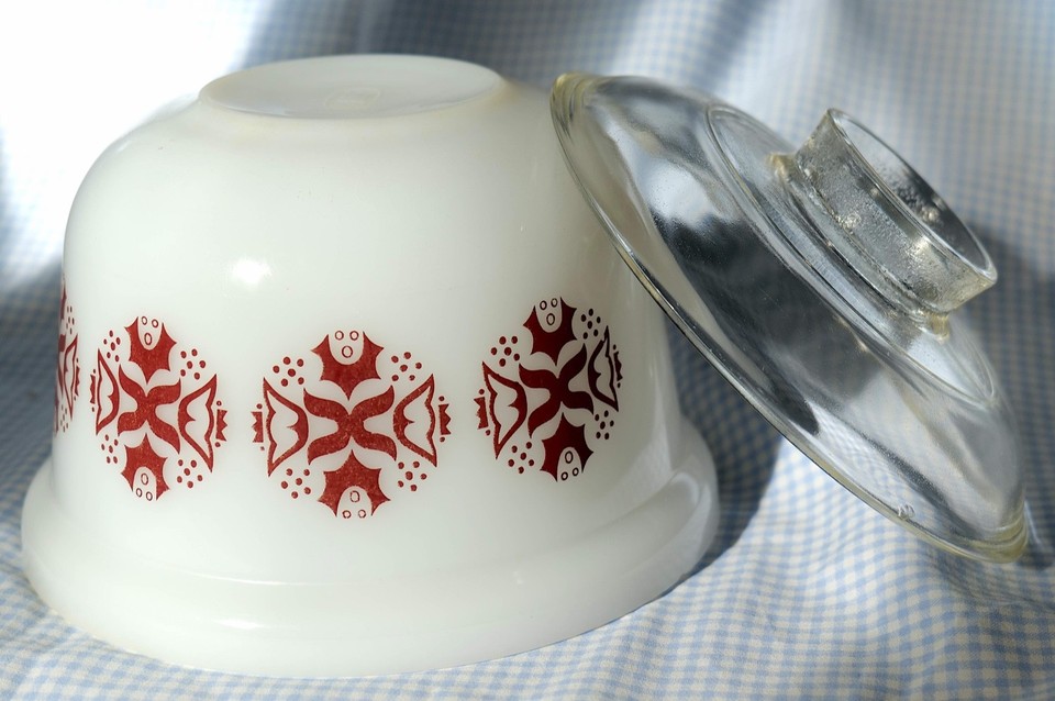 Vintage Crown Pyrex Ovenware, Kings & Ghosts “Tubby” deep-style ...