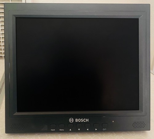 Bosch UML-100-90 10.4 inch flat screen LCD monitor with RCA BNC S-Video ...