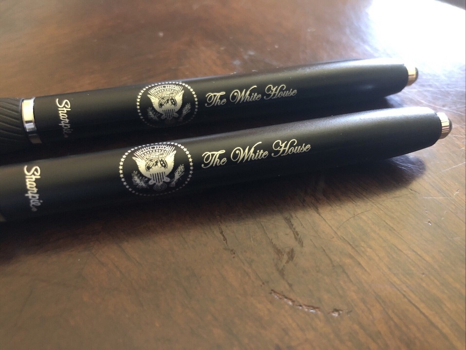 Pen Set Of 2 The White House, Seal Of The President Of The United ...