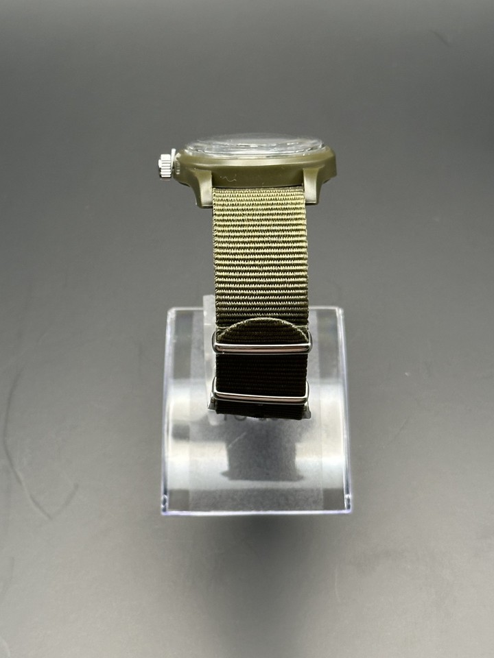 Daiso Military Watch MILI-WATCH Olive Khaki Unopened from Japan Free ...