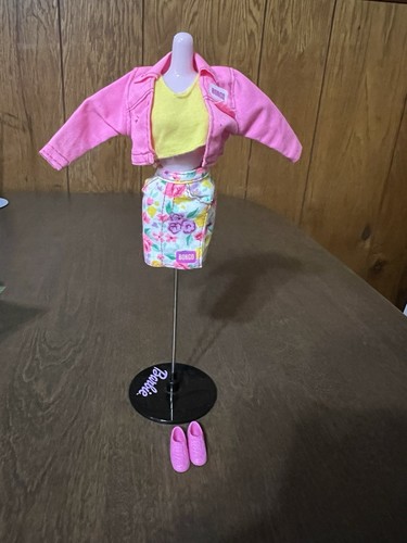 Barbie Bongo Fashion Pink Jacket Yellow Top Floral Skirt Shoes 1992 ...
