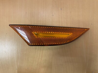 OEM Take-Off Porsche 991 Amber Right/Passenger Side Marker Light 991 ...