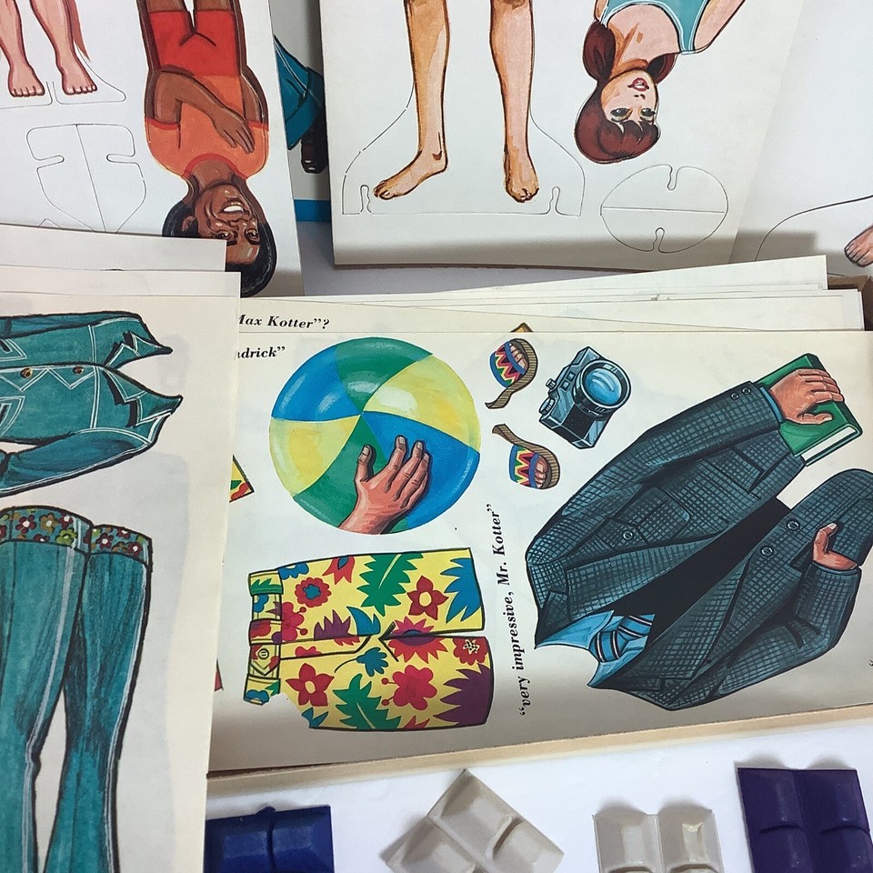 Vintage Sweat hogs & Denim Paper Dolls - Uncut Dolls & Outfits - | eBay