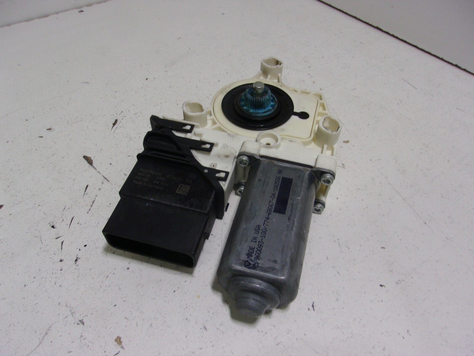 07-09 VOLKSWAGEN JETTA REAR LEFT WINDOW MOTOR 1K5839401 OEM Y17 | eBay