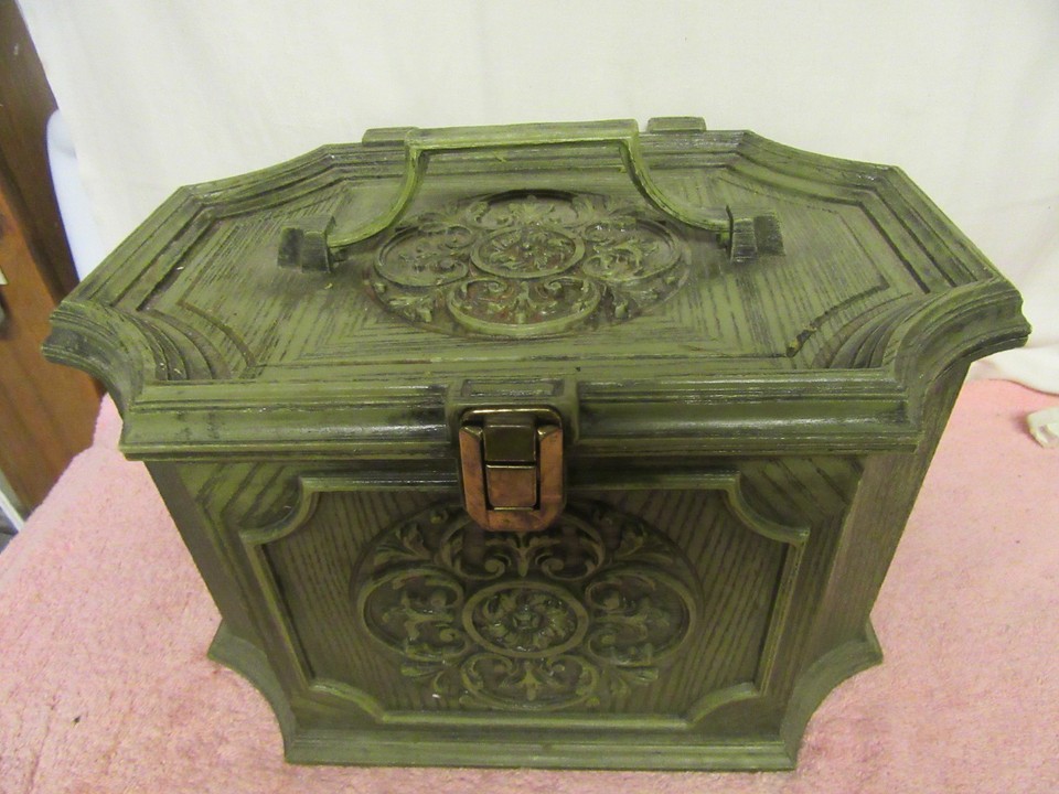 Vintage Max Klein Sewing Box - Avocado Green Ornate Plastic - Mid ...