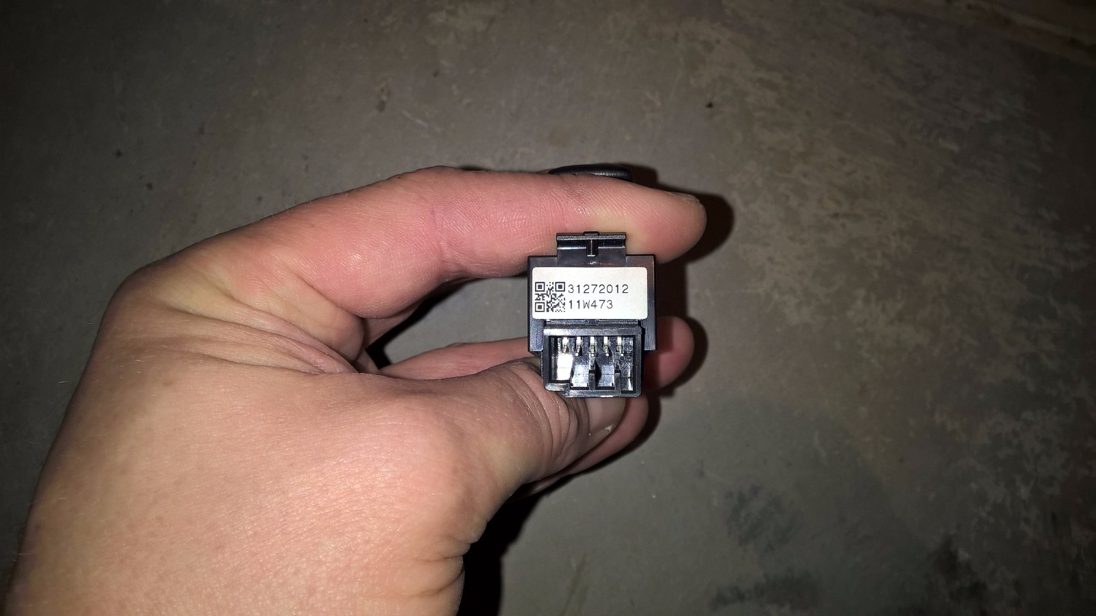 Genuine Passenger Door Window Switch Volvo part no: 31272012 | eBay