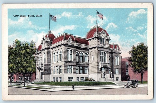 c1920's City Hall Building Classic Car US Flag Facade Flint Michigan MI ...