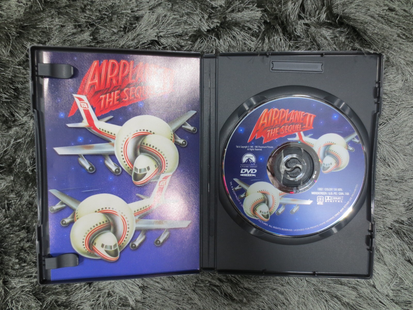 Airplane II The Sequel DVD 1982 Widescreen Region 1 Robert Hays Lloyd ...