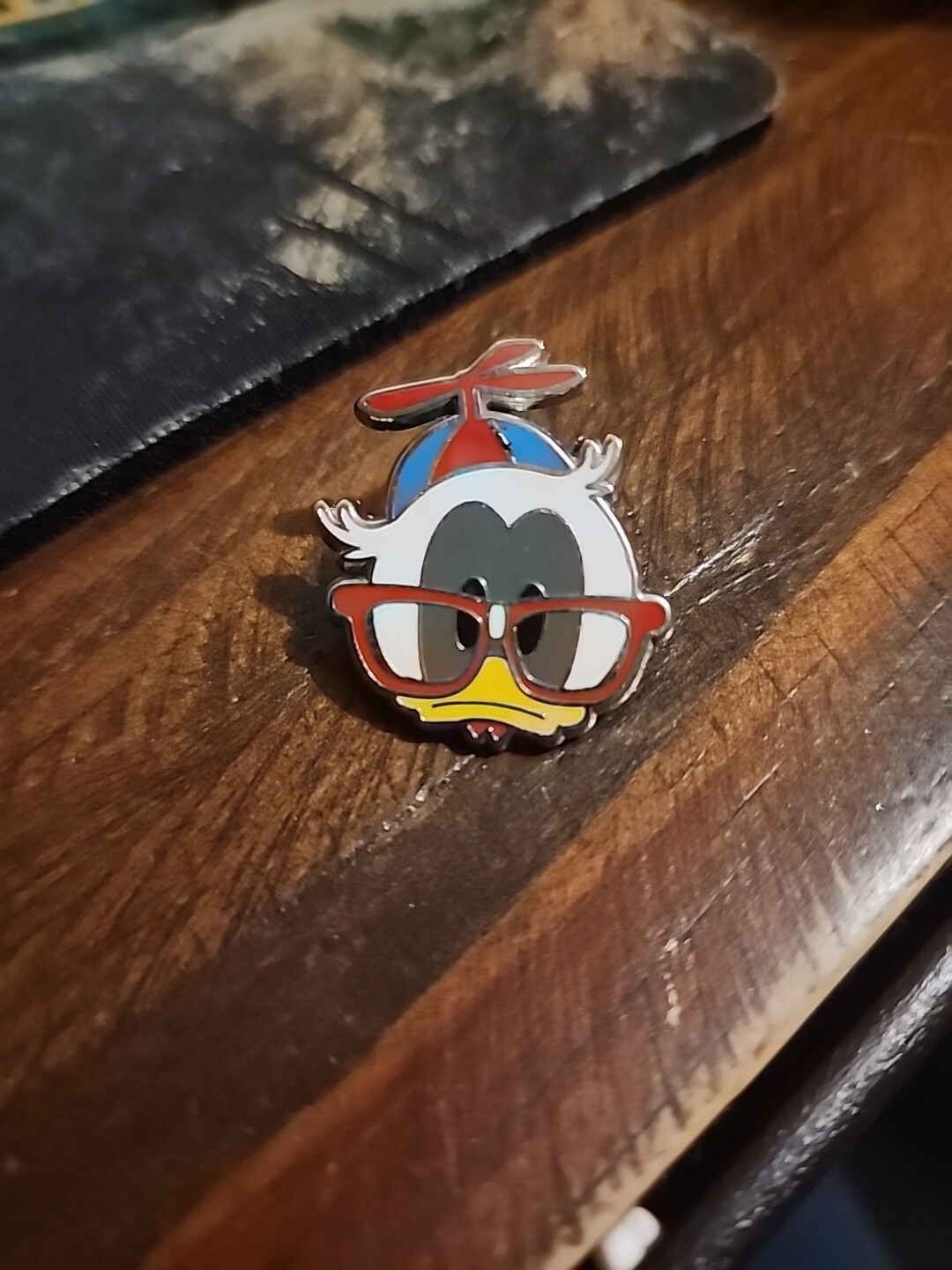 Disney Trading Pin Donald Duck Nerd Face | eBay