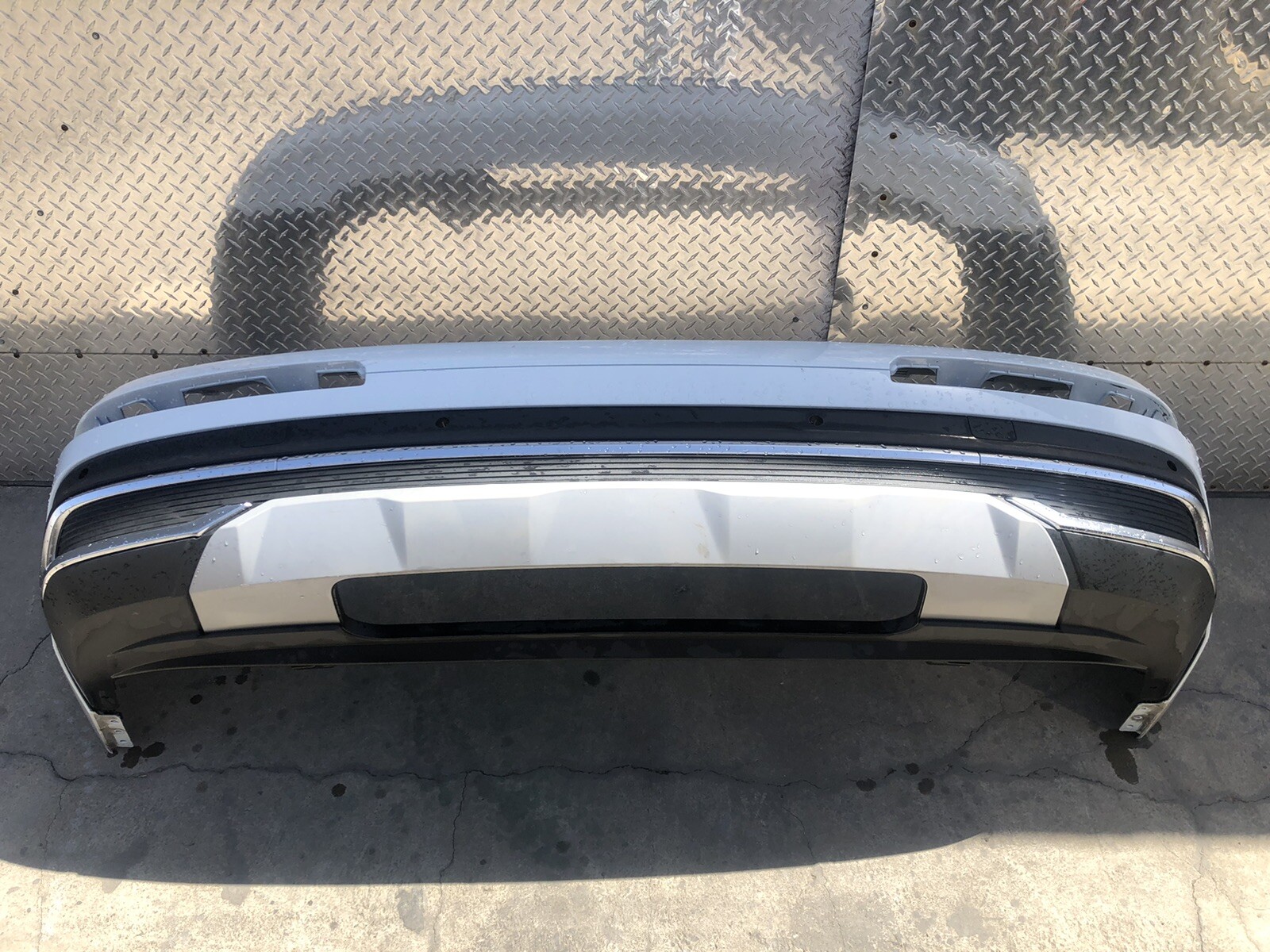 20 21 AUDI Q7 REAR BUMPER COVER ORIGINAL 4M0 807 527 ~ OEM | eBay