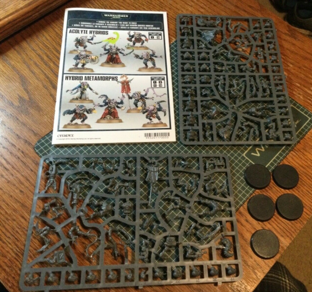 Genestealer Cults Acolyte Hybrids / Hybrid Metamorphs New on Sprue Warhammer 40K | eBay