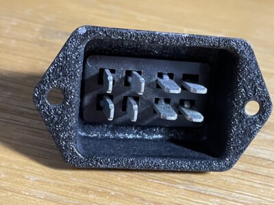 ONE Cinch Connector - 8 Pins male - P-408-DB - Recessed Chassis Mount ...