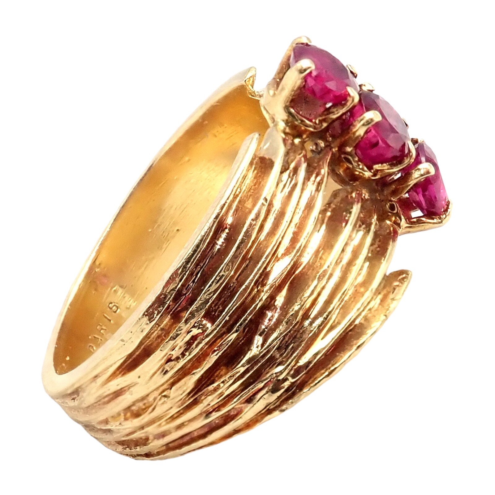 Authentic! Vintage Cartier 18k Yellow Gold Ruby Ring - Gem