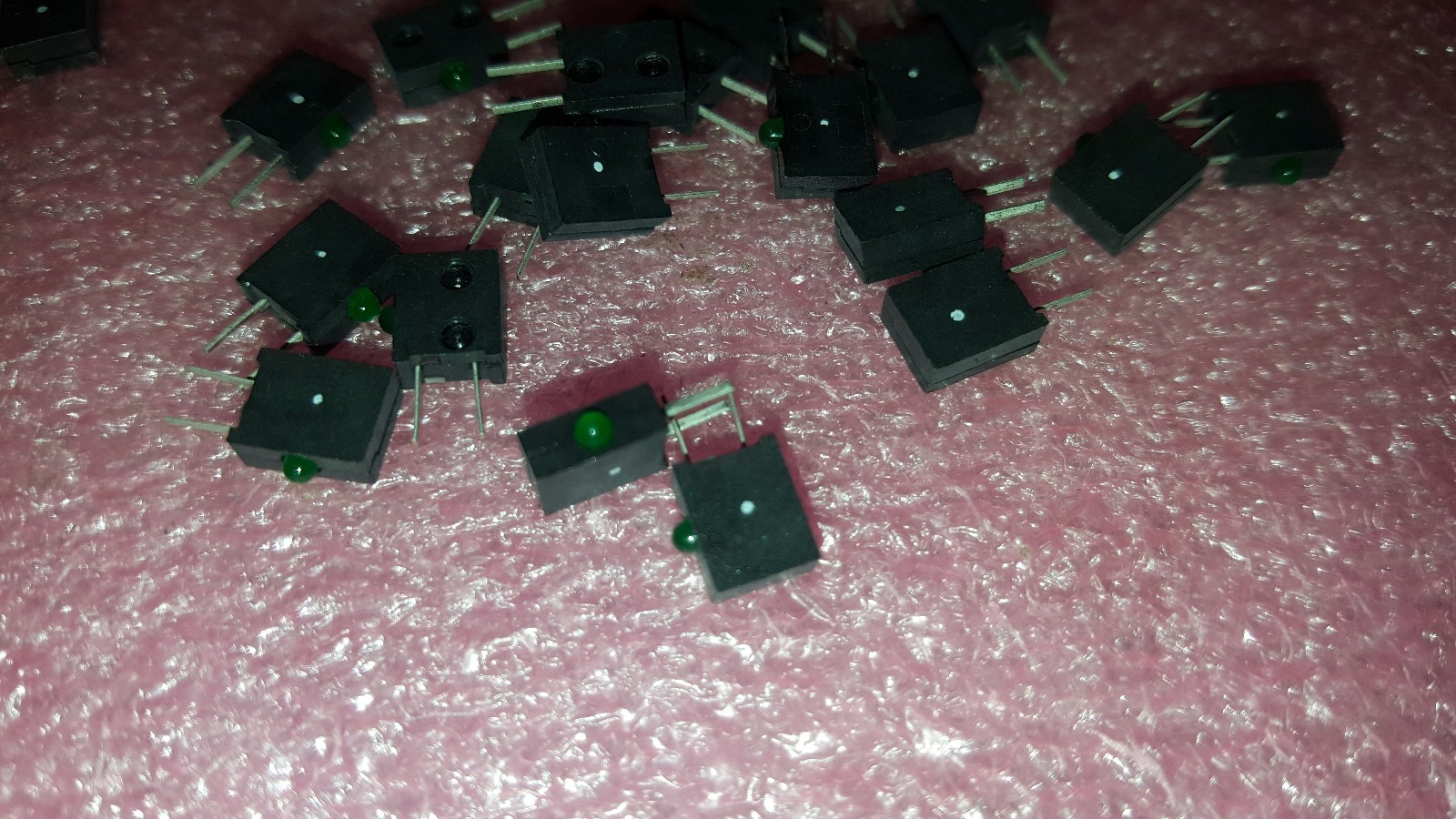 20x AGILENT HLMP-6820-F0010 , SINGLE COLOR LED Green 565nm 2-Pin , T-3/ ...
