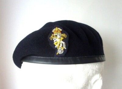 REME WO1 ASM -RSM / OFFICER SMALL CROWN BERET & KINGS CROWN CAP BADGE ...