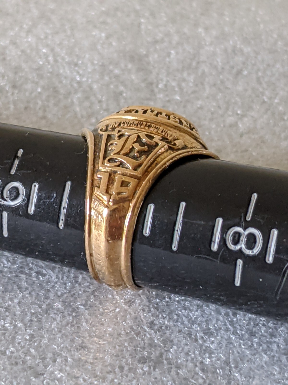 1968 Easton Pa High School Red Rovers Solid 10k Ruby Dieges & Clust ...