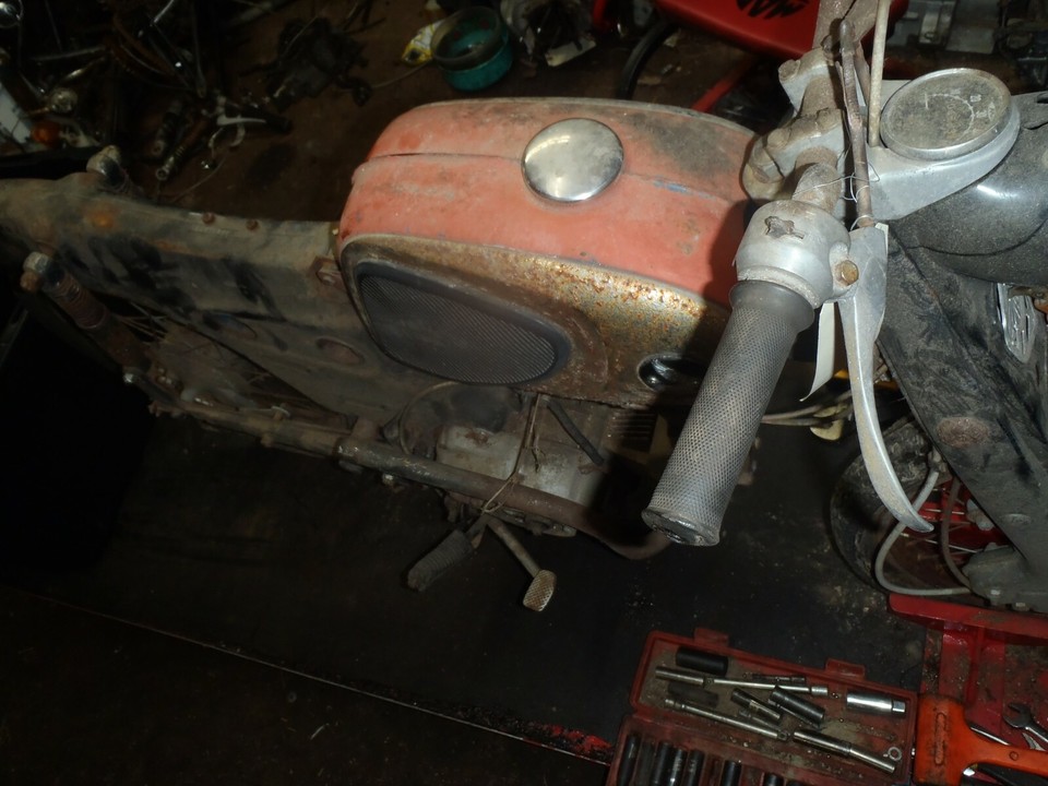 HONDA C110 Super Sports Cub 50 1962 main frame and kick stand | eBay