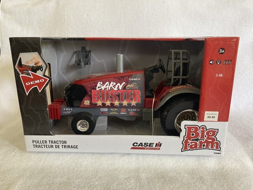 Tomy Big Farm Case IH Barn Buster Pulling Tractor 1/16 scale plastic ...