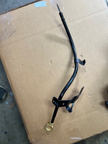 2010 2017 Chevy equinox 2.4L engine motor oil dip stick tupe pipe OEM ...