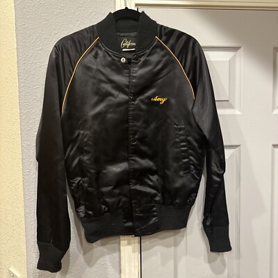 Vintage MGM Metro Goldwyn Mayer LOGO Members Only Jacket Size Small ...