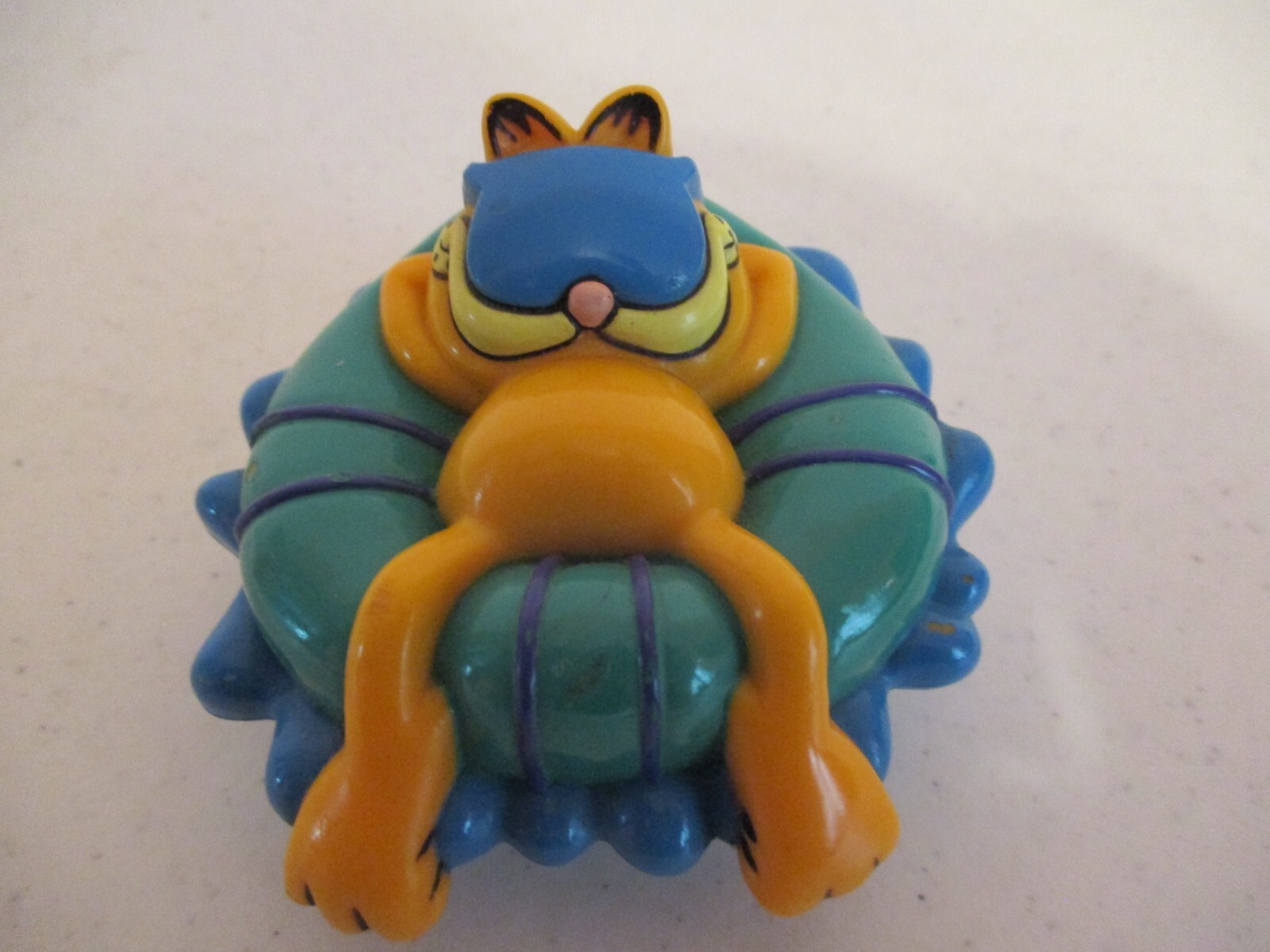 Garfield-Riding Innertube-3" Across-Dairy Queen-1999 | eBay