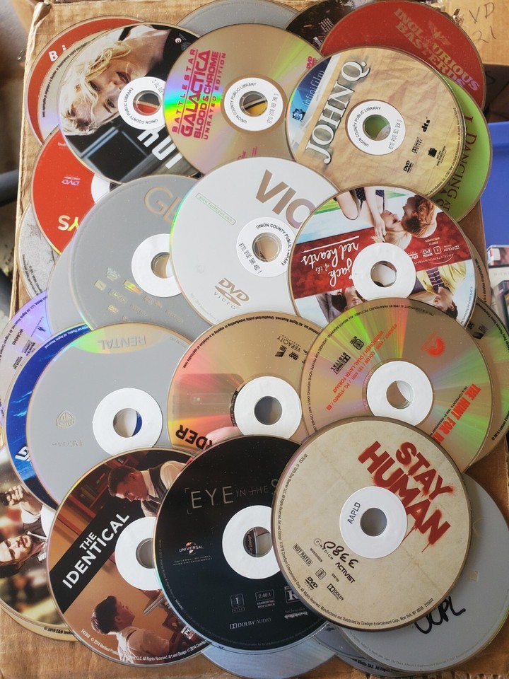 HUGE LOT OF 100+ DVD'S - DISC ONLY -BULK WHOLESALE DVDS FREE SHIPPING ...