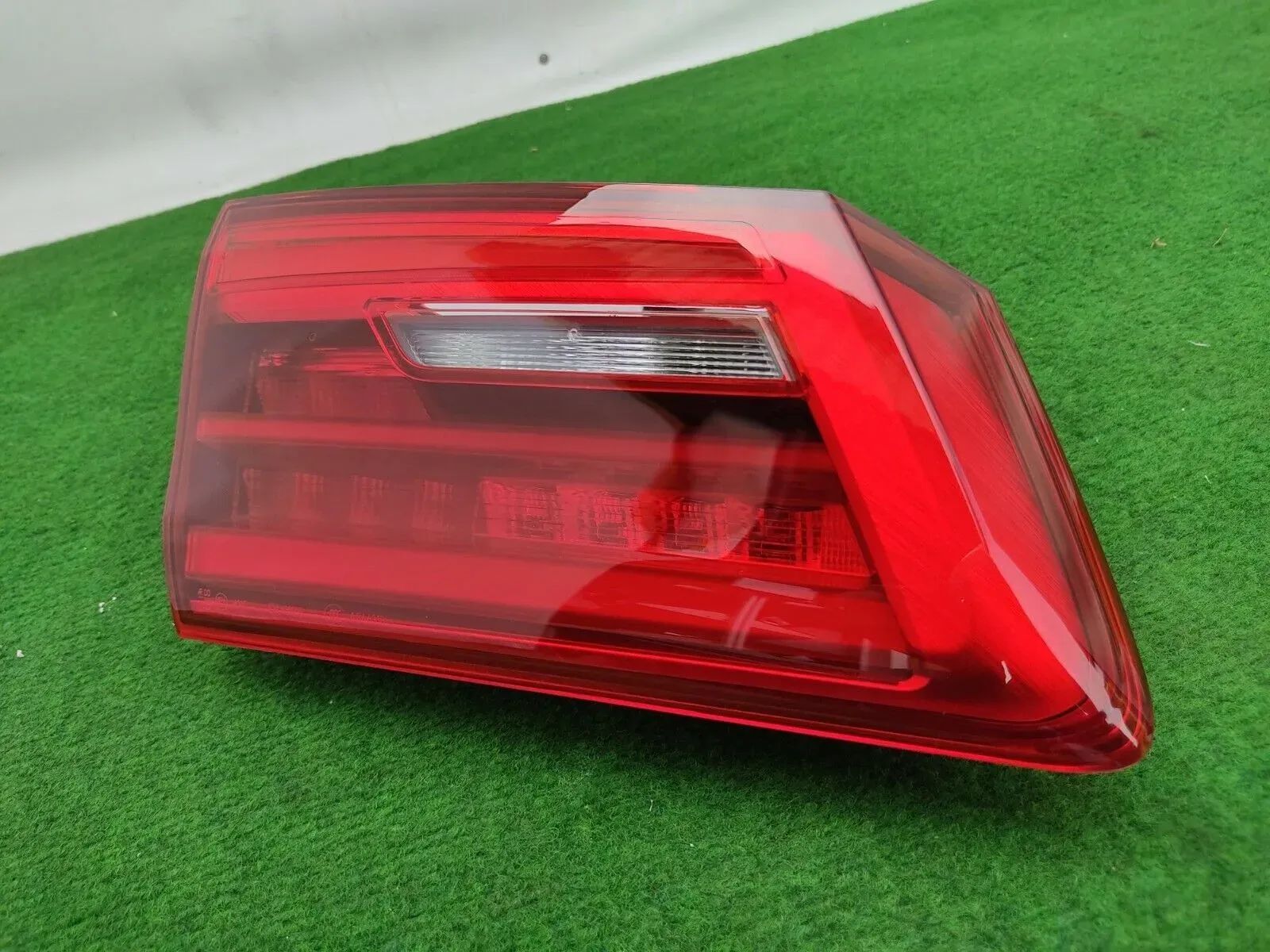 Original BMW 5 Series G30 M5 F90 rear light tailgate left 63217376473 ...