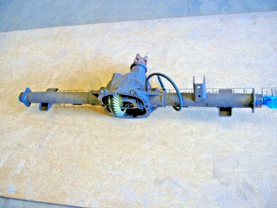NEW chevy S10 rear end axle differential 3.43 82 - 05 yr gmc sonoma 7. ...