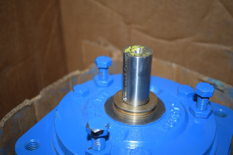 NEW Goulds Pump Model 3196 STX End PWR 3196STX P160080S00X080 ITT ...