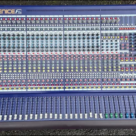 Midas Venice F32 32-Channel Mixer - Used | eBay