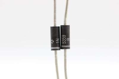 1N5359B ZENER DIODE NOS( New Old Stock ) 1PC. C244U100F080414 | eBay